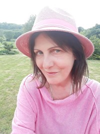 Emma Fischel - ReadingZone